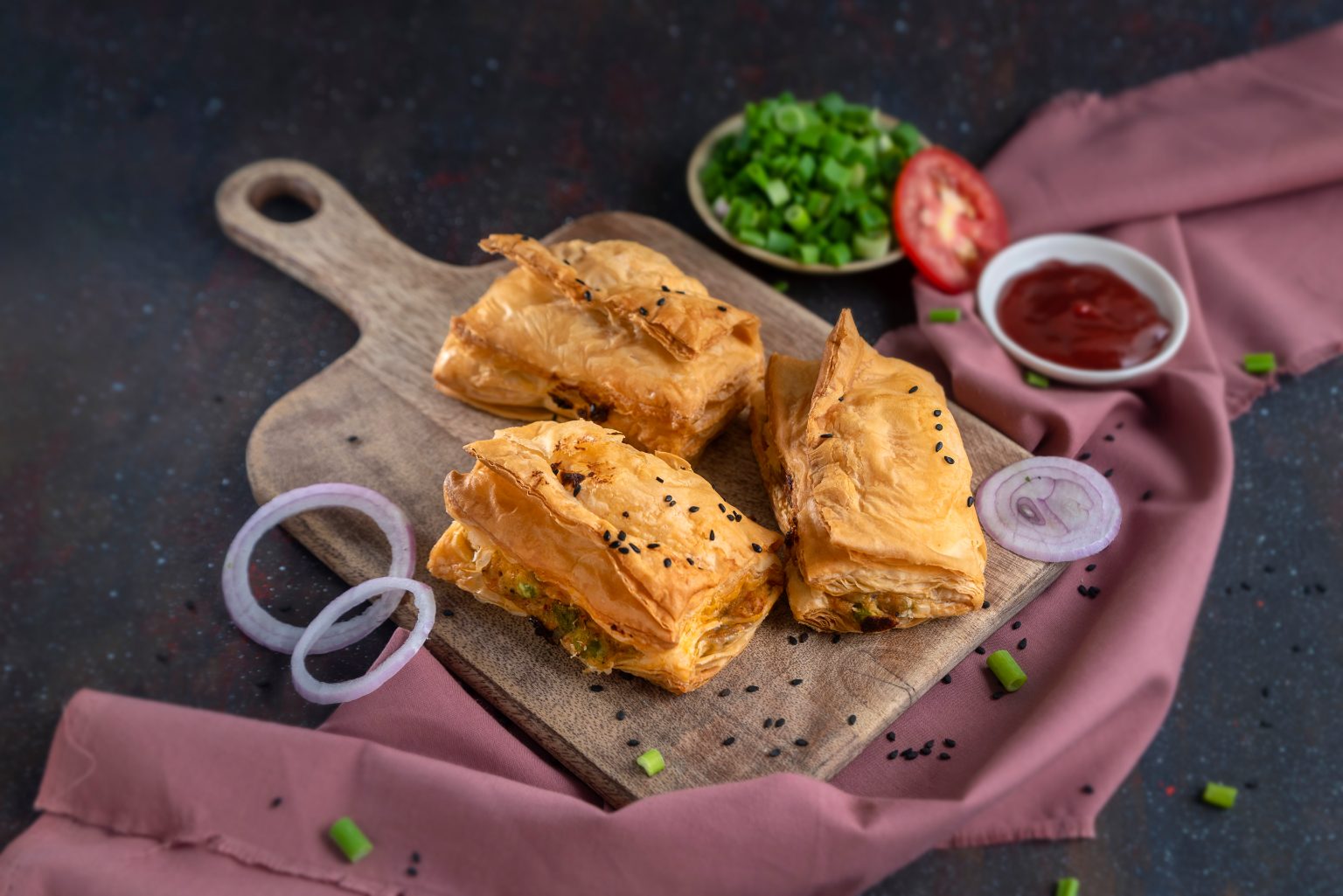 Monginis : India's Iconic Bakery Now in Agra! 2024